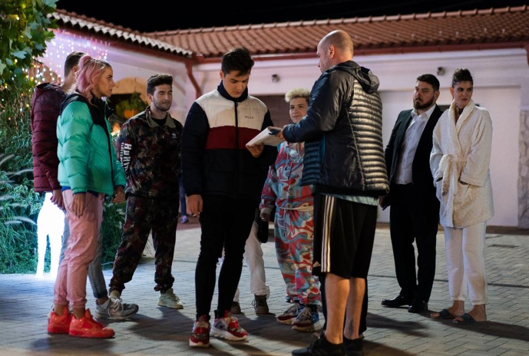 5GANG: Un altfel de Crăciun | Record național de...